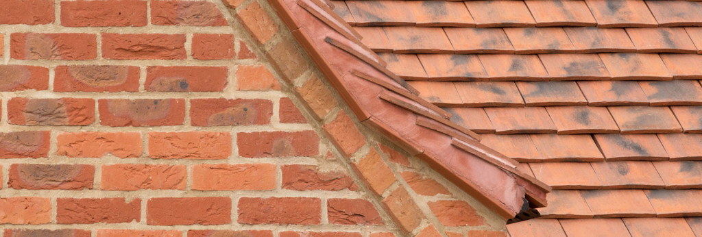 Bellcast/Sprocketed Eaves - Roof Tile Association Roof Tile Association